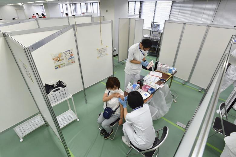 AstraZeneca, Nipro sign Covid-19 vaccine deal for supply in Japan | The ...