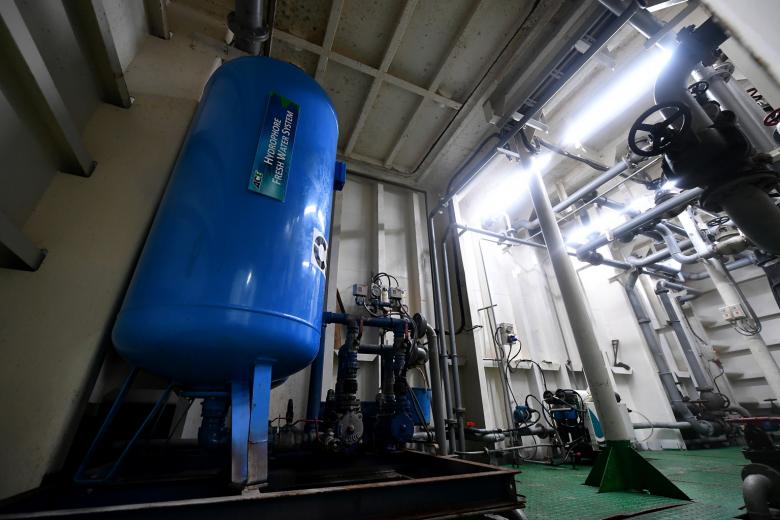 SFA to study fish farming's impact in East Johor Strait | The Straits Times