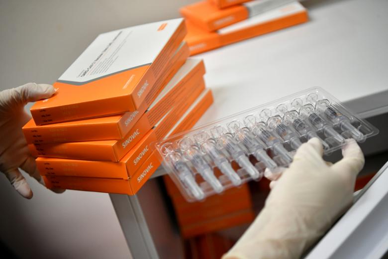 Evidence from overseas shows Sinovac vaccine carries some risk of Covid ...