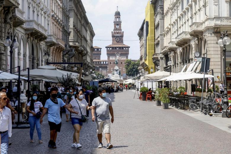 Mask-free and 'low risk', Italy welcomes coronavirus milestone | The ...