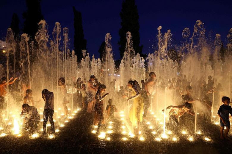 Kids make a splash | The Straits Times