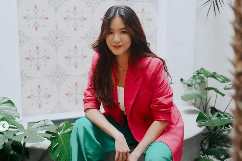 Actress Rui En joins Instagram, leaves Artiste Networks after 20 years ...