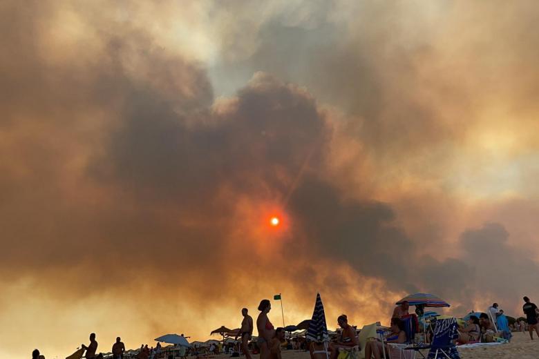 Portugal wildfire ‘under control’ but still burning | The Straits Times