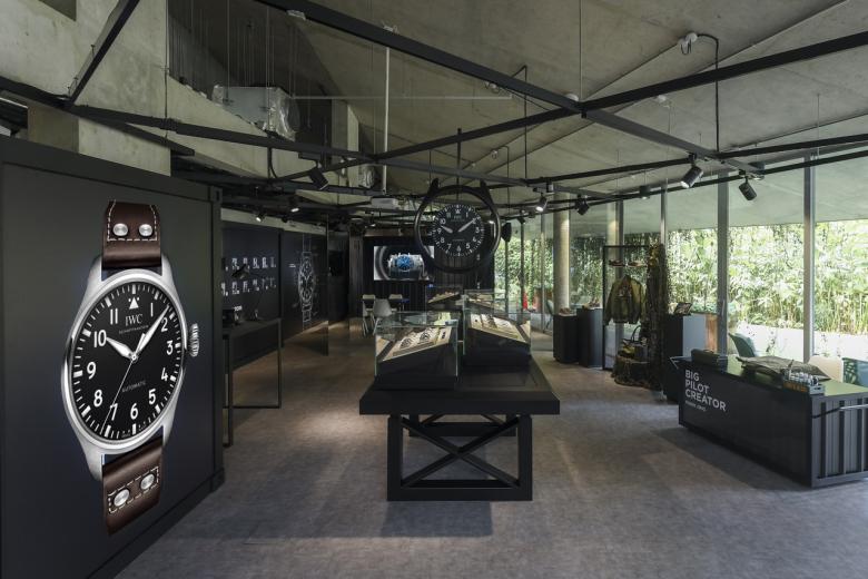 Over 30 IWC Big Pilot timepieces on show at new exhibition | The ...