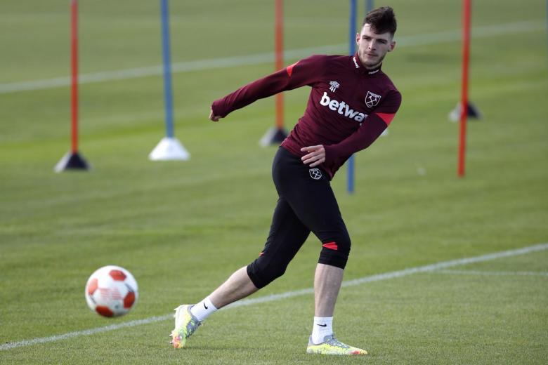 Football: England's Rice dedicated to West Ham, targets Europa glory ...