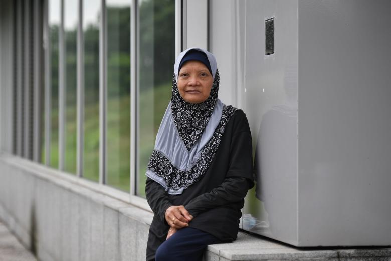 Stroke survivor Atika Ahmad goes from using a cane to walking ...