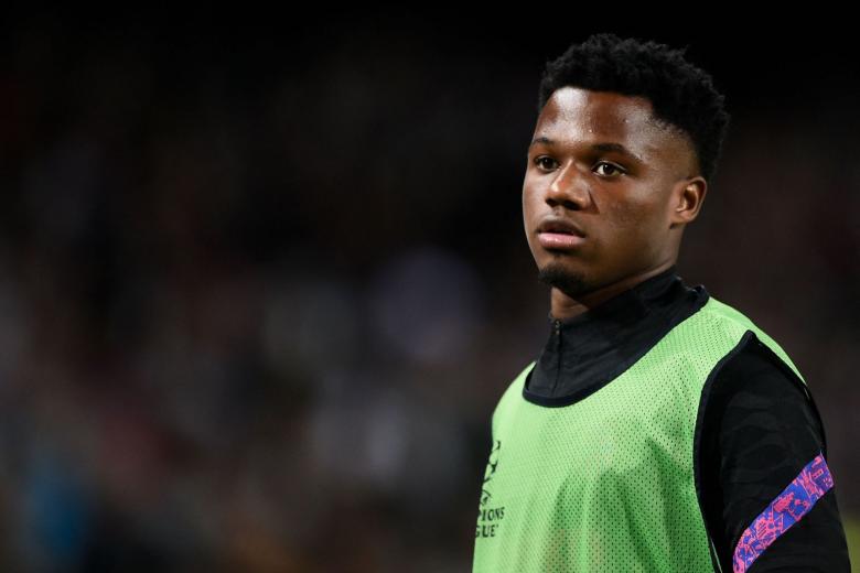 Football: Ansu Fati agrees six-year Barcelona contract | The Straits Times