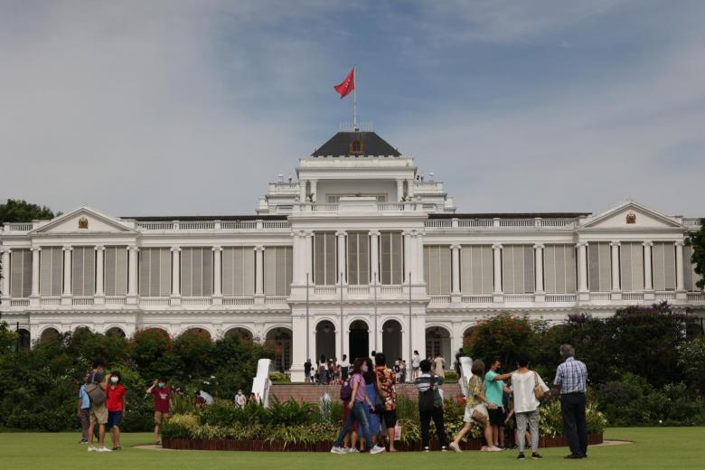Crowds throng Istana open house to celebrate Deepavali | The Straits Times