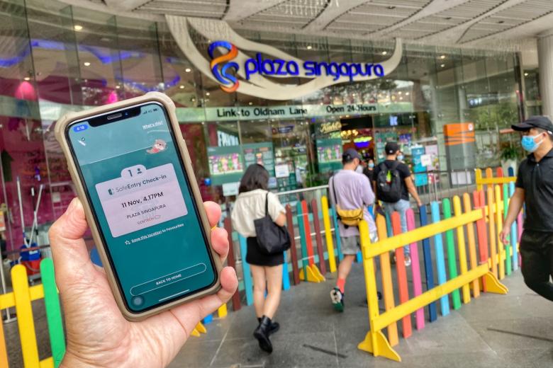 Updated TraceTogether app shows vaccination, test statuses on SafeEntry ...