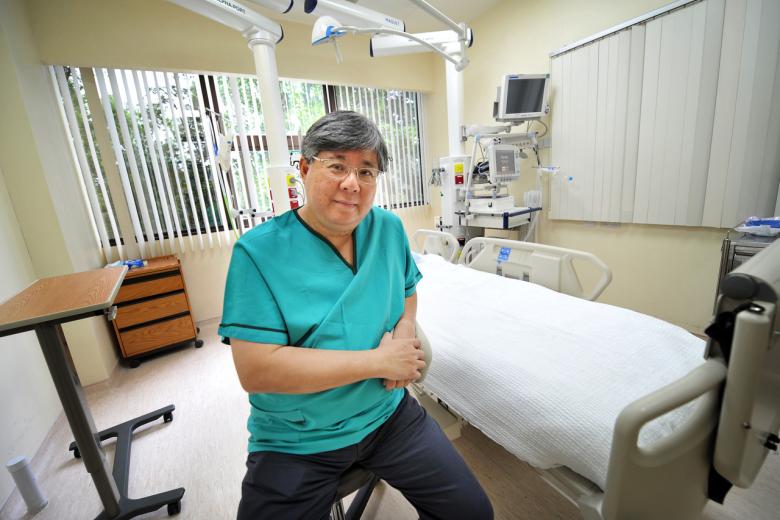 Renowned liver surgeon who performed transplant on celebrity Andrea De ...