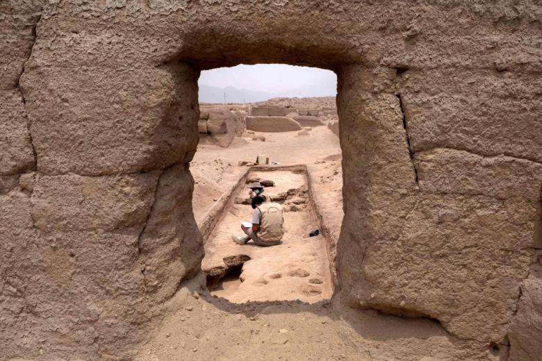 Ancient Peruvian mummy goes on show at Lima museum | The Straits Times