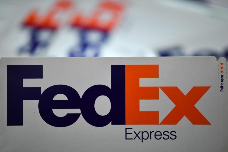 FedEx reinstates 2022 profit target, shares soar | The Straits Times