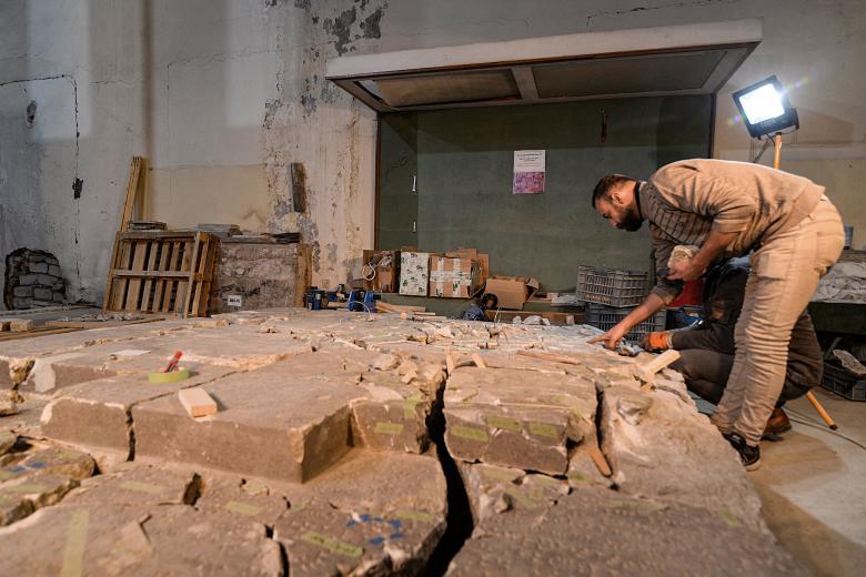 Iraqi museum restores treasures destroyed by ISIS militants | The ...