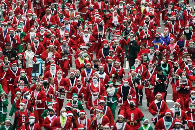 Run, Santa, run | The Straits Times