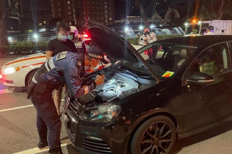 LTA detects 111 active mobility offences on Christmas Eve | The Straits ...