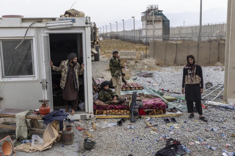 Taliban chief orders fighters not to 'punish' former regime members ...