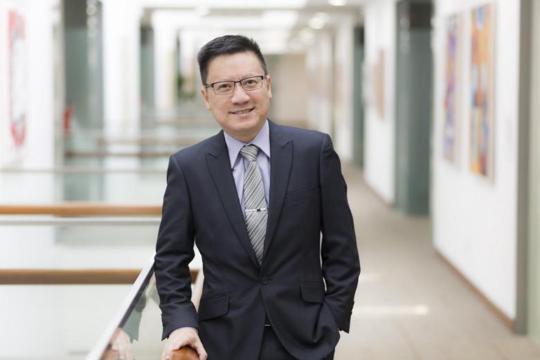 SMU professor first Asian and Singaporean to win prestigious psychology ...
