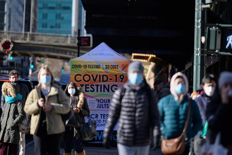 Soaring Omicron cases could lead to more dangerous Covid-19 variants ...