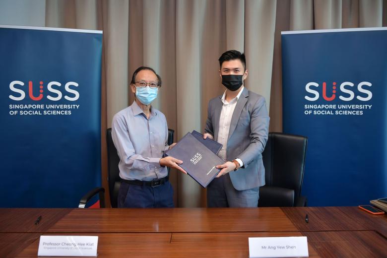 SUSS alumnus donates $50,000 to alma mater to set up study award for ...