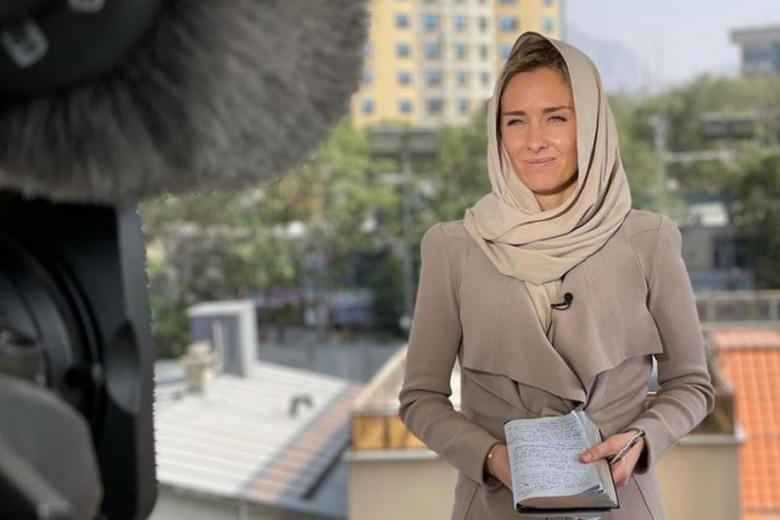 Pregnant New Zealand reporter stranded in Afghanistan allowed to return ...