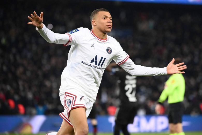 Football: Mbappe's late winner helps PSG strengthen lead in Ligue 1 ...