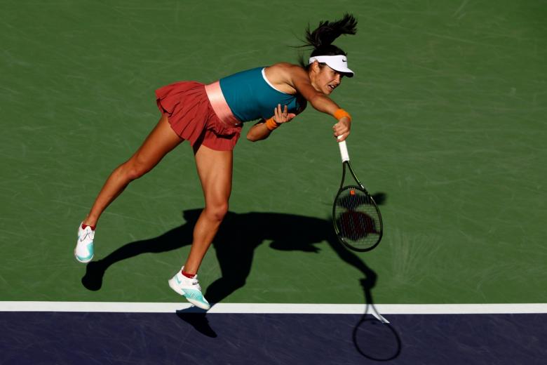 Tennis: Raducanu advances at Indian Wells after boost from Murray's ...