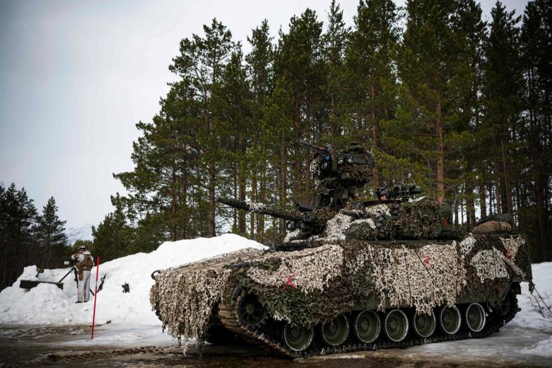 Nato must fill military gaps to be ready for conflicts, commander says ...
