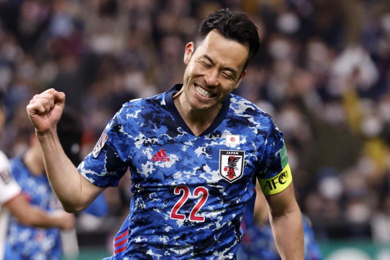 Football: Yoshida rescues World Cup-bound Japan as Vietnam claim point ...