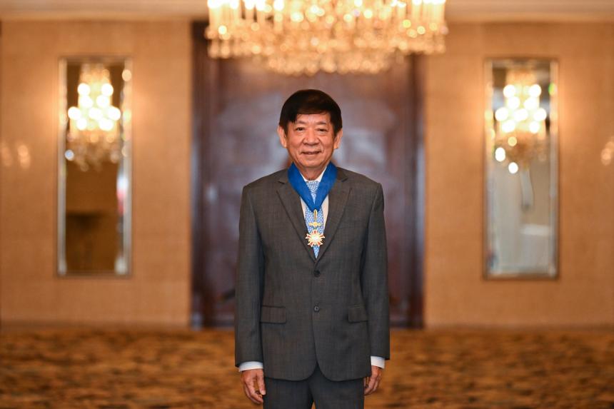 Ex-minister Khaw Boon Wan receives award from Poland for helping to ...
