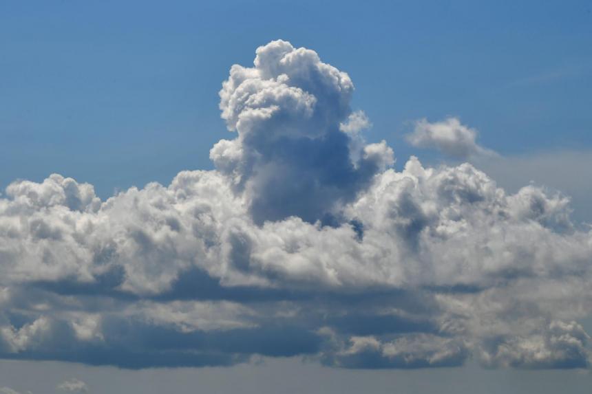 Cloud gazing a ballast to the neurosis of daily life | The Straits Times