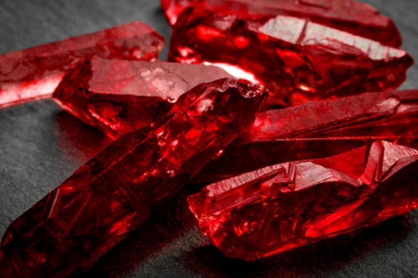 Rare rough ruby goes on show in Dubai ahead of auction | The Straits Times
