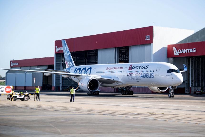 Qantas to launch longest non-stop passenger flight | The Straits Times