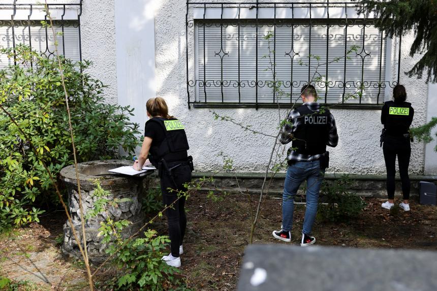 Berlin authorities investigating device found at residence housing ...