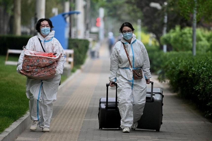 China's lockdowns spur young urbanites and well-heeled to consider ...