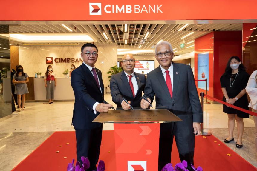 CIMB opens new office above Change Alley Mall, renames mall CIMB Plaza ...