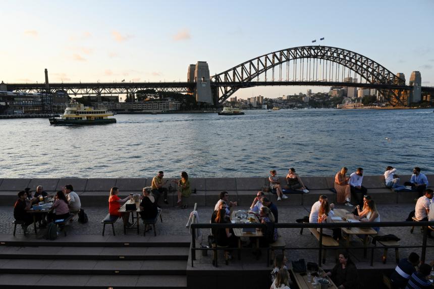 Aboriginal flag set to fly permanently on Sydney Harbour Bridge | The ...