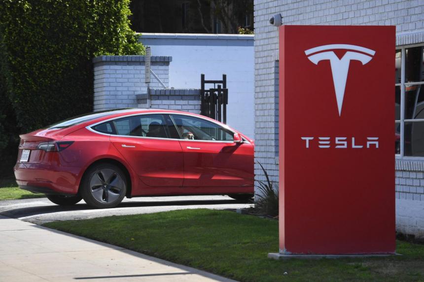 Teslas banned from Communist Party resort town in China | The Straits Times
