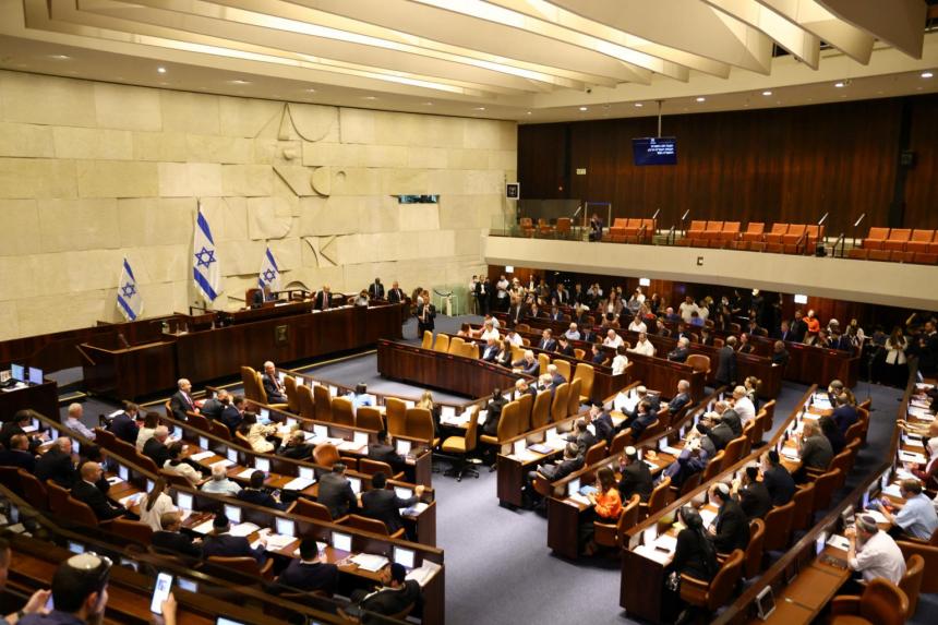 Israeli Parliament votes to dissolve in step towards snap election ...