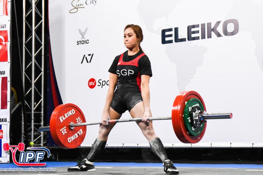 Powerlifting: U-52kg dead lift world record holder Farhanna aims even ...