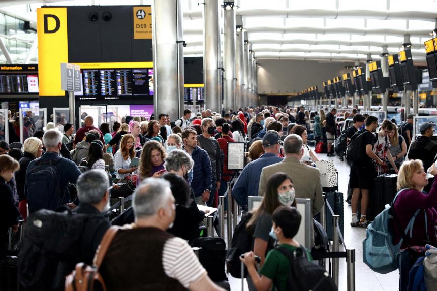 Emirates rejects Heathrow airport's demand to cut passengers amid ...