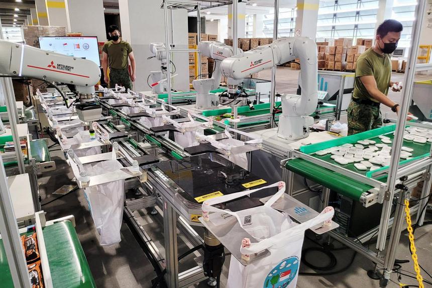 Singapore Army uses robots to prepare this year's NDP packs | The ...
