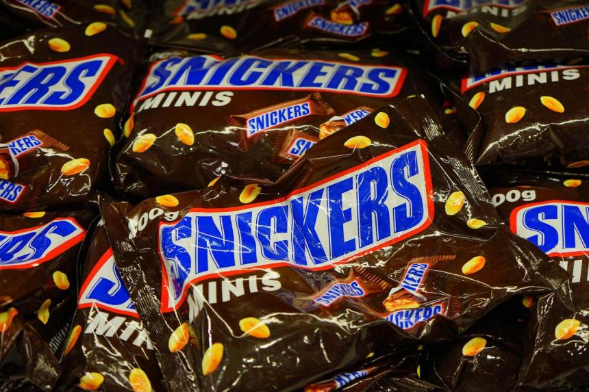 Snickers maker apologises for advert suggesting Taiwan is a country ...