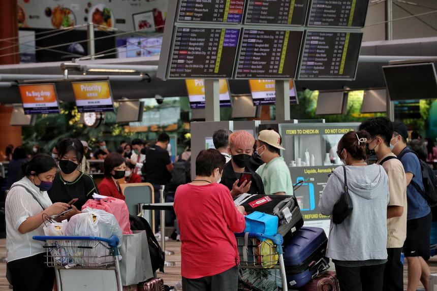 Scoot joins SIA in cancelling Taipei flights amid China military drills ...