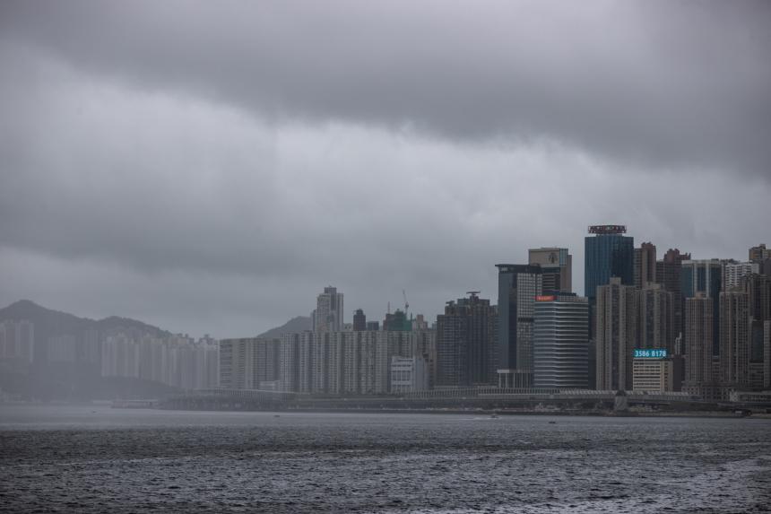 Tropical storm Mulan slams Guangdong with rains on way to Covid ...