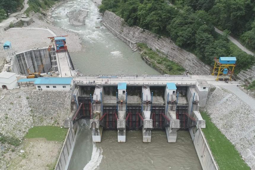 Climate change threatens hydropower projects in the Himalayas | The ...