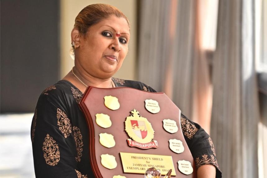Domestic violence survivor wins Exemplary Mother Award | The Straits Times