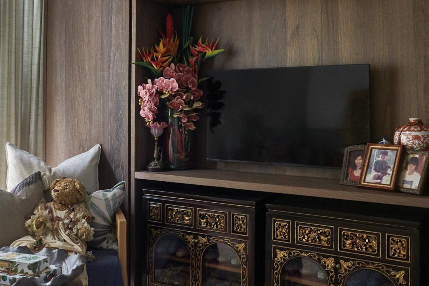 The Chic Home: Rumah Bebe owner's condo celebrates Peranakan heritage ...