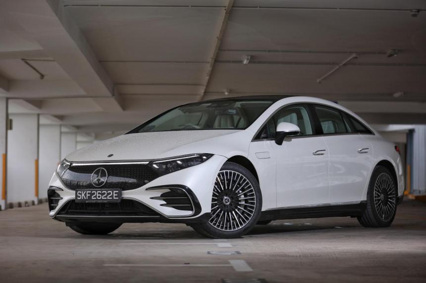 Car review: Mercedes-Benz's electric limo is a long-distance champ ...