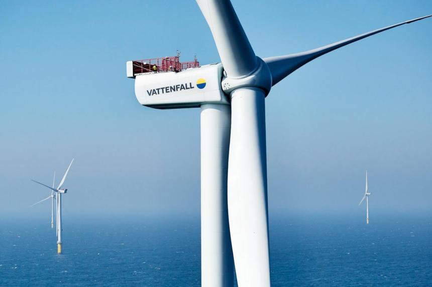 Dutch build out North Sea wind farms, test floating solar panels | The ...