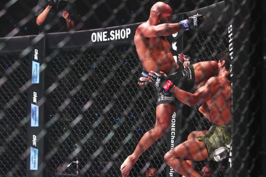 MMA: Johnson delivers flying-knee KO to settle Moraes score, claim One ...